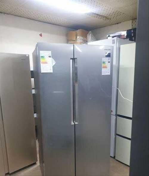 Новый холодильник Samsung RS62K6130S8