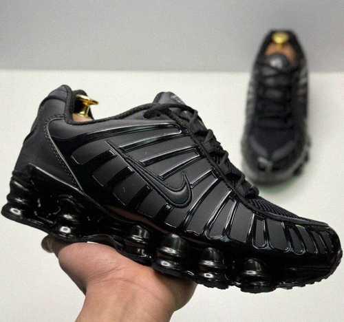 Кроссовки Nike Air Max Shox для стильных мужчин