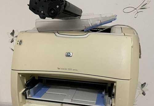 Принтер HP-1200 лазерный