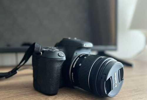 Фотоаппарат Canon EOS 200D