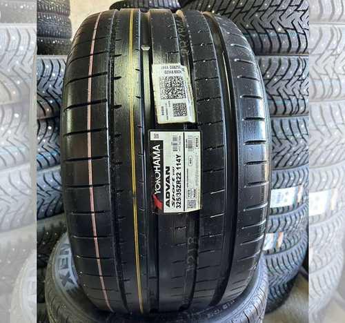 Yokohama Advan Sport V107D 325/35 R22 114Y