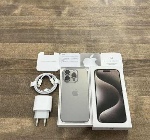 iPhone 15 Pro Natural Titanium 128gb e sim