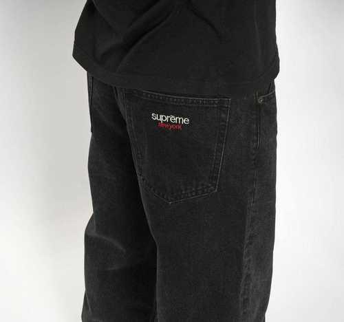 Джинсы Supreme new york