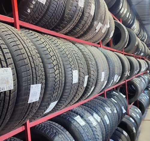 Hankook Ventus ME01 K114 235/55 R17 99W