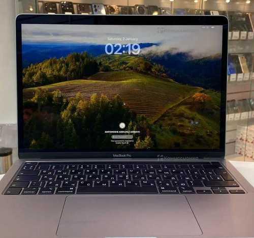 Ил1 Apple MacBook Pro 13 2020