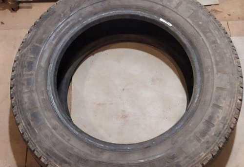 Michelin Agilis 81 215/65 R16