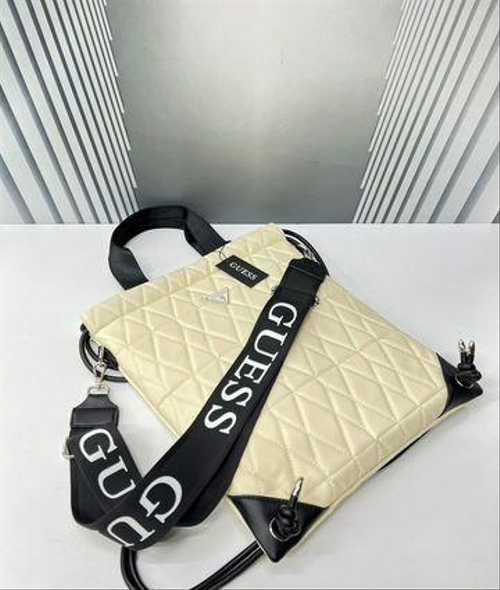 Женская сумка рюкзак Guess