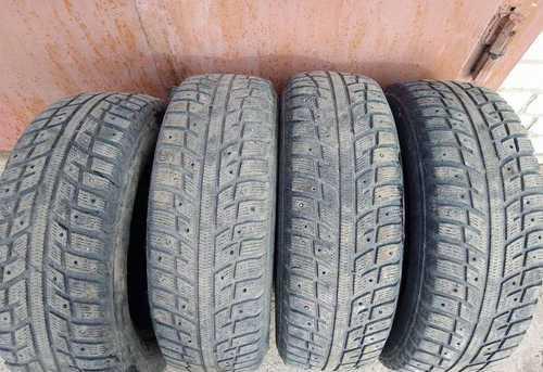 Kumho I'Zen KW22 215/65 R16 42