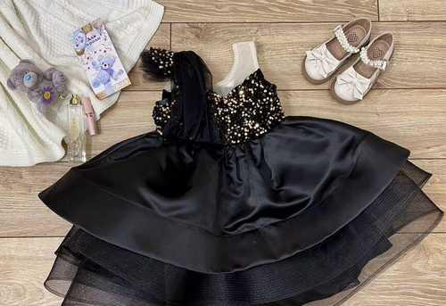 Маленькое черное платье для девочки