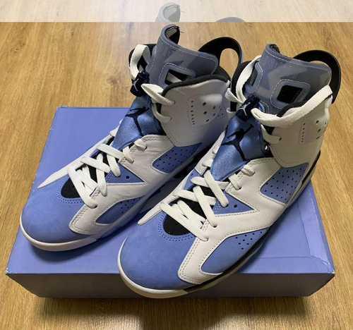 Nike Air Jordan 6 Retro UNC