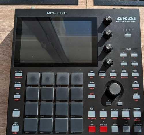 Akai mpc one с допами