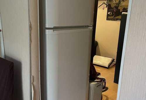 Холодильник бу hotpoint ariston