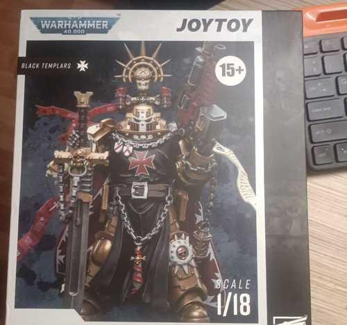 Joytoy warhammer 40 black templars High Marshal