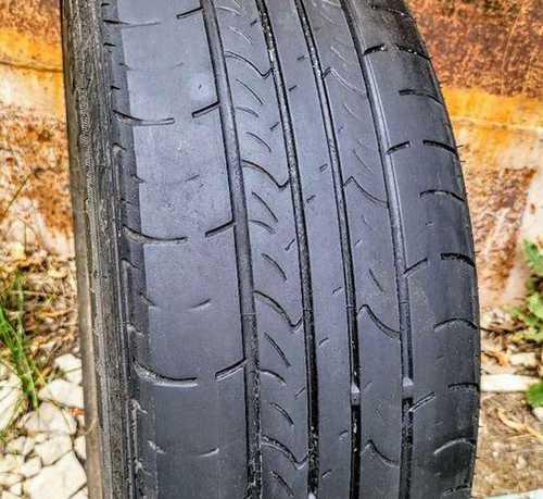 Roadstone Classe Premiere CP672 195/65 R15