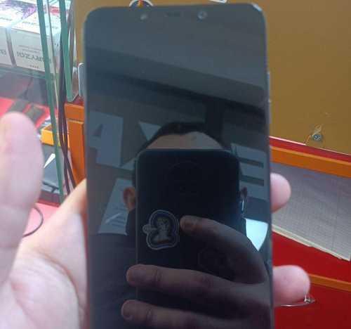 Xiaomi Pocophone F1, 6/64 ГБ