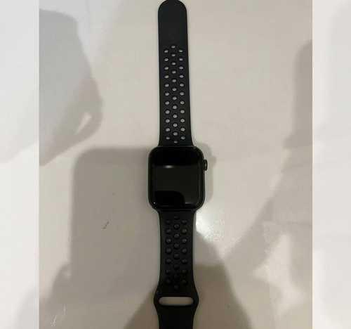 Часы Apple Watch SE Nike 44mm