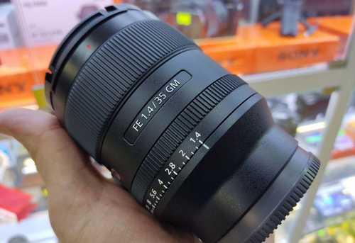Sony FE 35mm F/1.4 GM витринный S№1880885