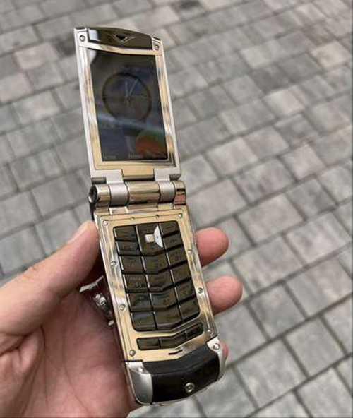 Vertu Constellation Ayxta Ceramic