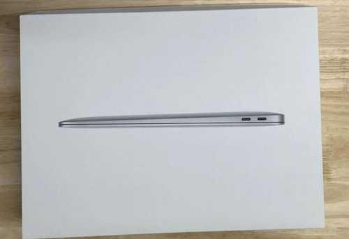 Apple MacBook Air 13" M1 8Gb/256Gb Silver