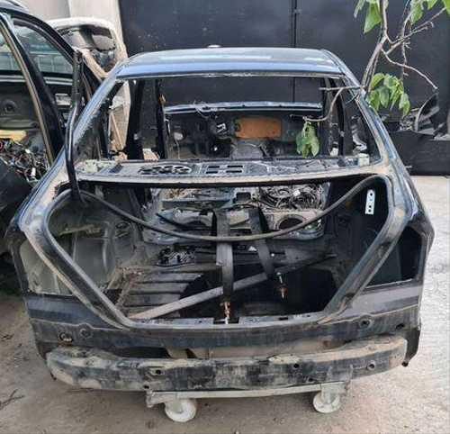 Кузов по частям Mercedes W203