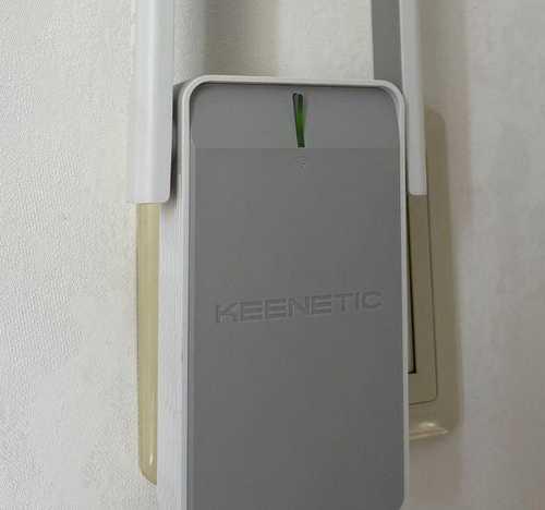 Ретранслятор wifi Keenetic Buddy 4 KN-3210