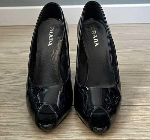 Туфли Prada 38