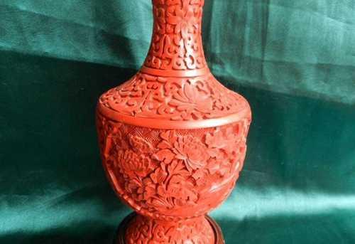 Китайская ваза латунь,резьба по лаку 23 см