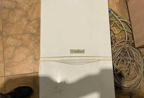 Котел газовый Vaillant VUW INT 280/3-5