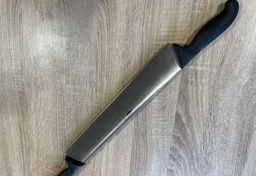 Нож с двумя ручками для сыра