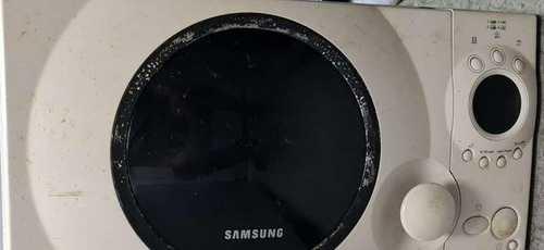 Микроволновка на запчасти SamsungM187GNR и daewoo