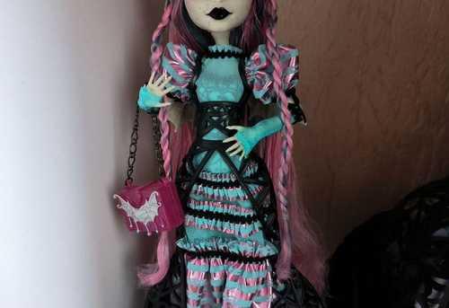 Monster high Fang Vote Rochelle Goyle Рошель Гойл