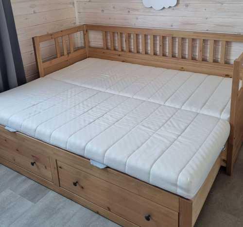 Новая кушетка IKEA hemnes с матрасами оригинал