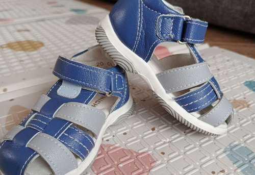 Сандалии кожаные 20 размер