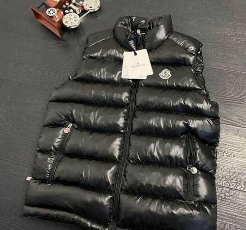 Жилетка Moncler Maya