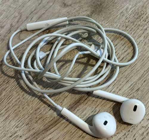 Наушники apple earpods lightning