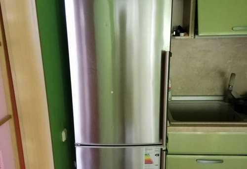 Холодильник Hansa 2-камерный, система No Frost