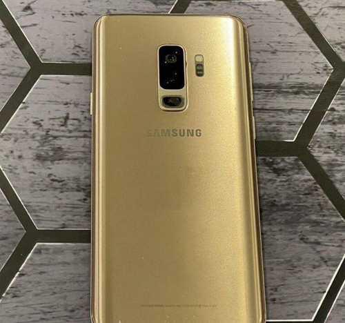 Samsung Galaxy S9 Plus, 6/64 ГБ