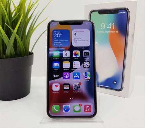 Смартфон Apple iPhone X 64Gb с Гарантией