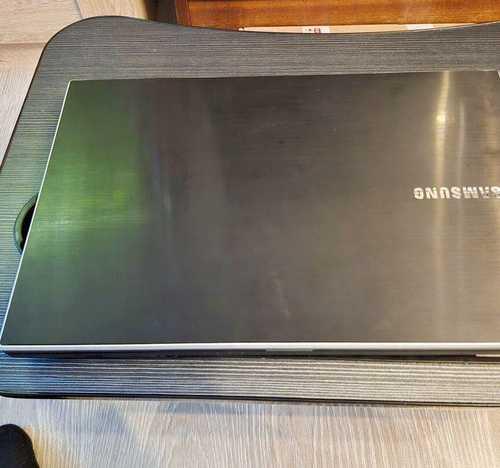 Ноутбук samsung np300v5a