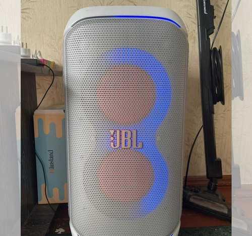 Портативная колонка JBL Party box 320