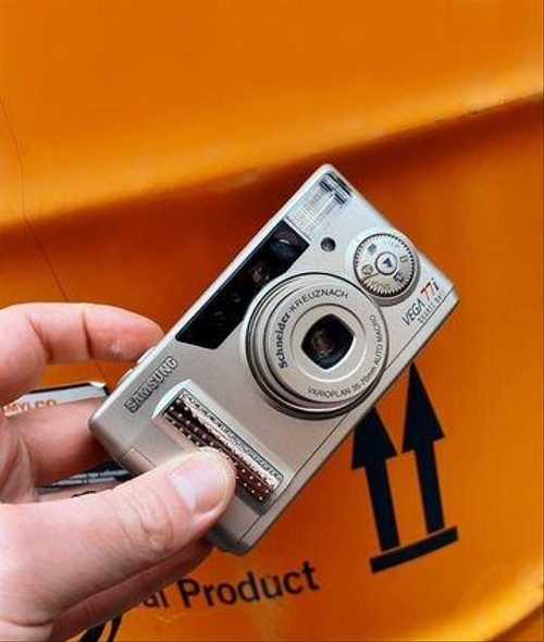 Пленочный фотоаппарат Samsung vega 77i QD
