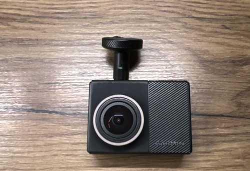 Видеорегистратор Garmin Dash Cam 65W