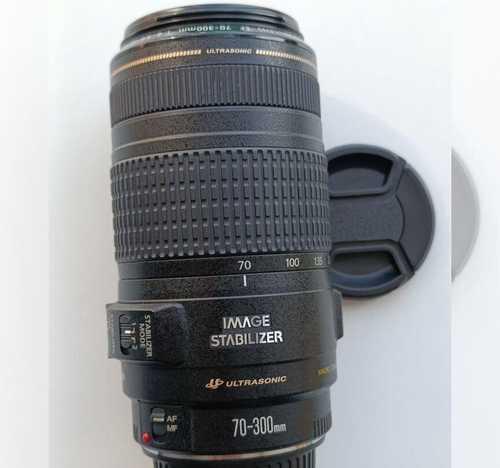 Canon EF 70-300mm f/4-5.6 IS USM телевик