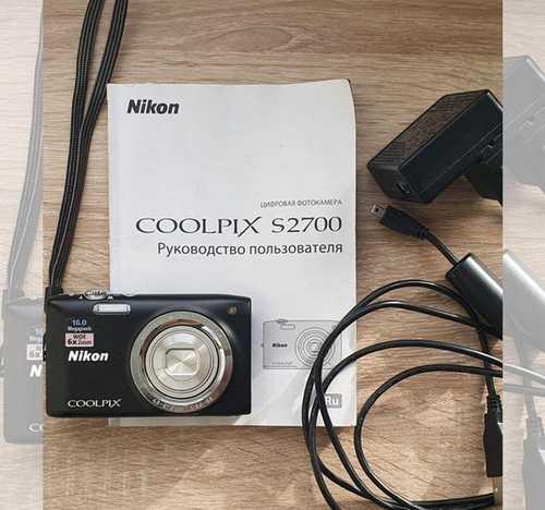 Цифровая фотокамера Nikon coolpix S2700