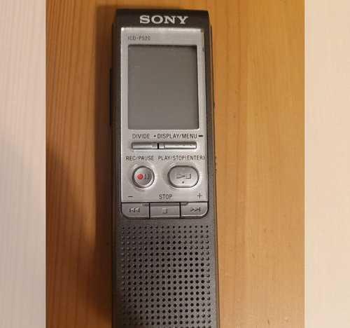 Диктофон Sony icd p520