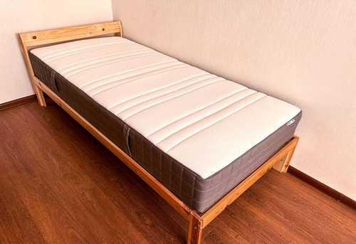 Кровать IKEA с матрасом Hovag
