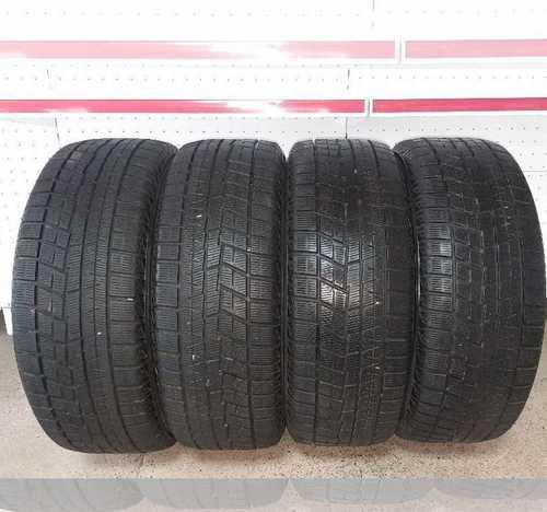 Yokohama Ice Guard IG60 215/45 R18