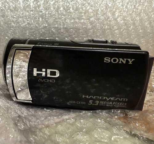 Видеокамера Sony HDR-CX190E