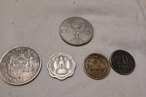 Старинные монеты 1923, 1944 годов
