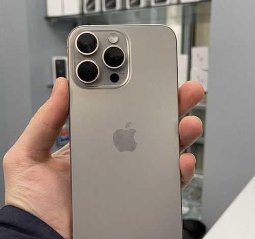 iPhone 15 Pro Max, 256 ГБ